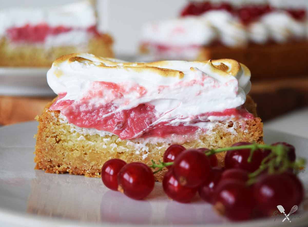 Slof met rode bessen en meringue – Spatelgek